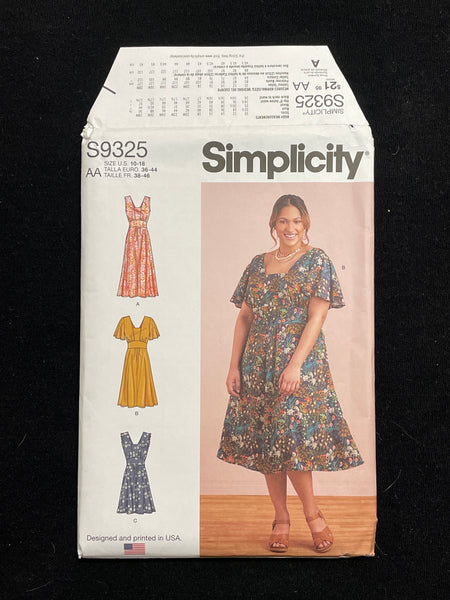 2021 Simplicity 9325 Pattern - Dress FACTORY FOLDED – Lucky DeLuxe Fabrics